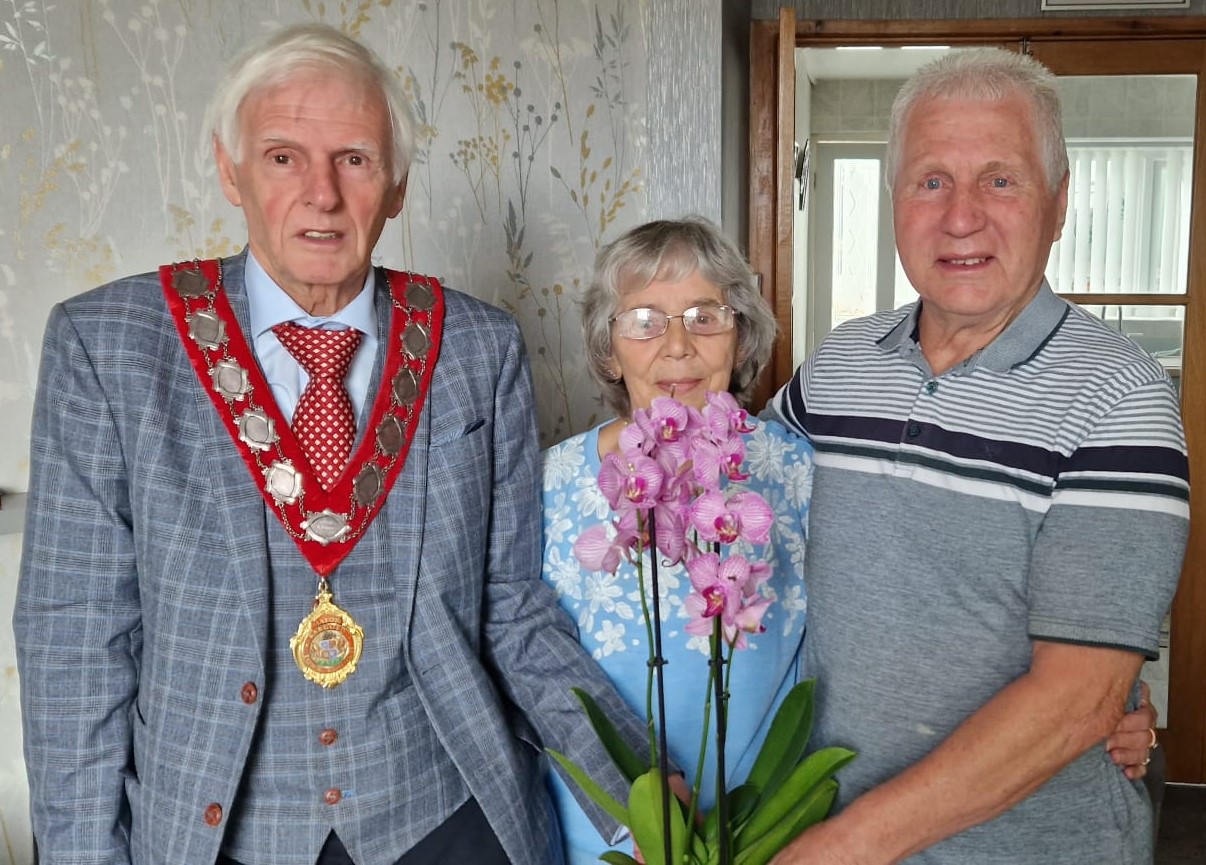 60th Wedding Anniversary Celebrations - Bargoed Town Council Bargoed ...